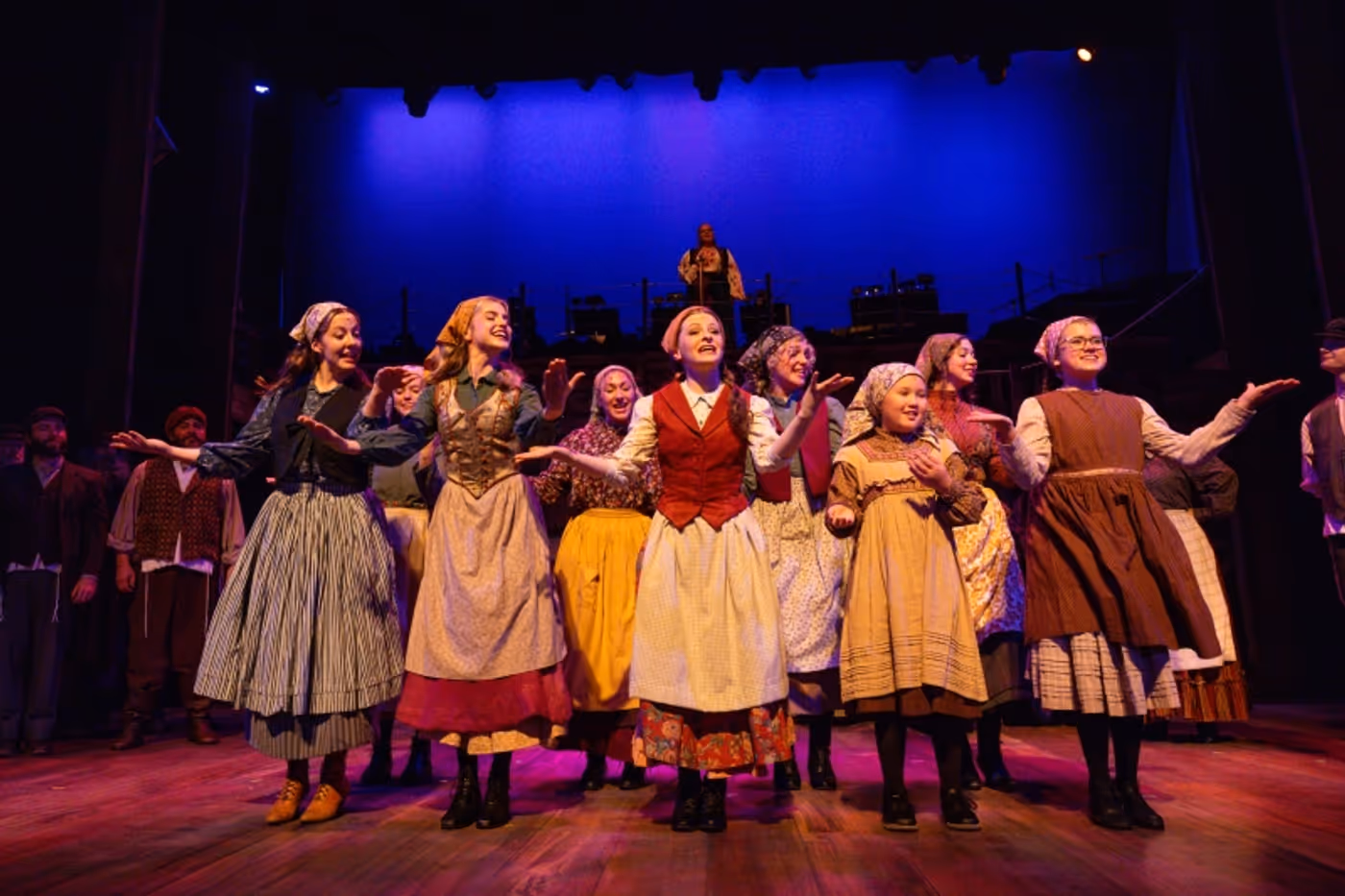 Review: FIDDLER ON THE ROOF at Skylight Music Theatre